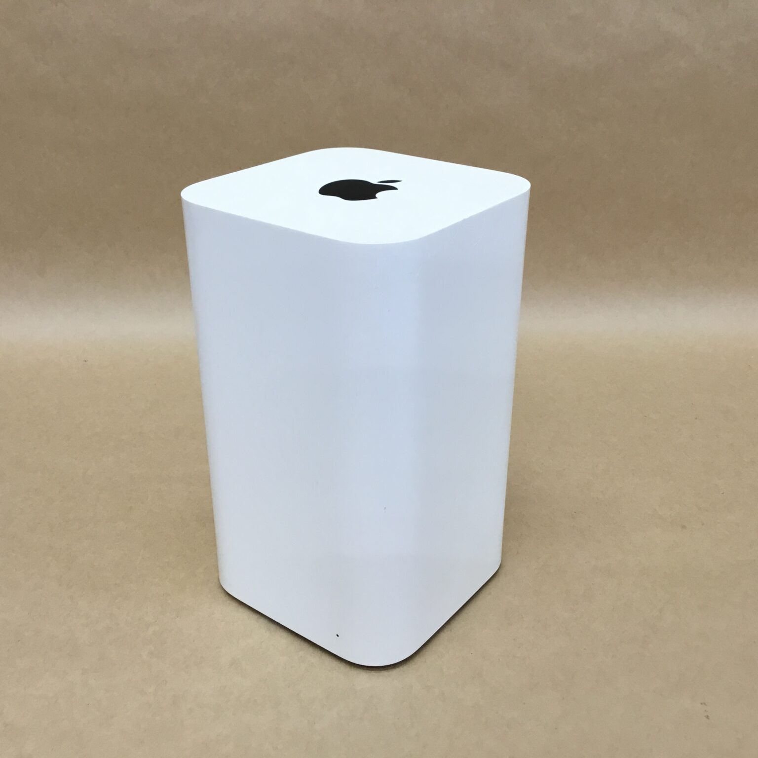 Apple Wifi Router AirMac Extreme A1521 – Rehan PC