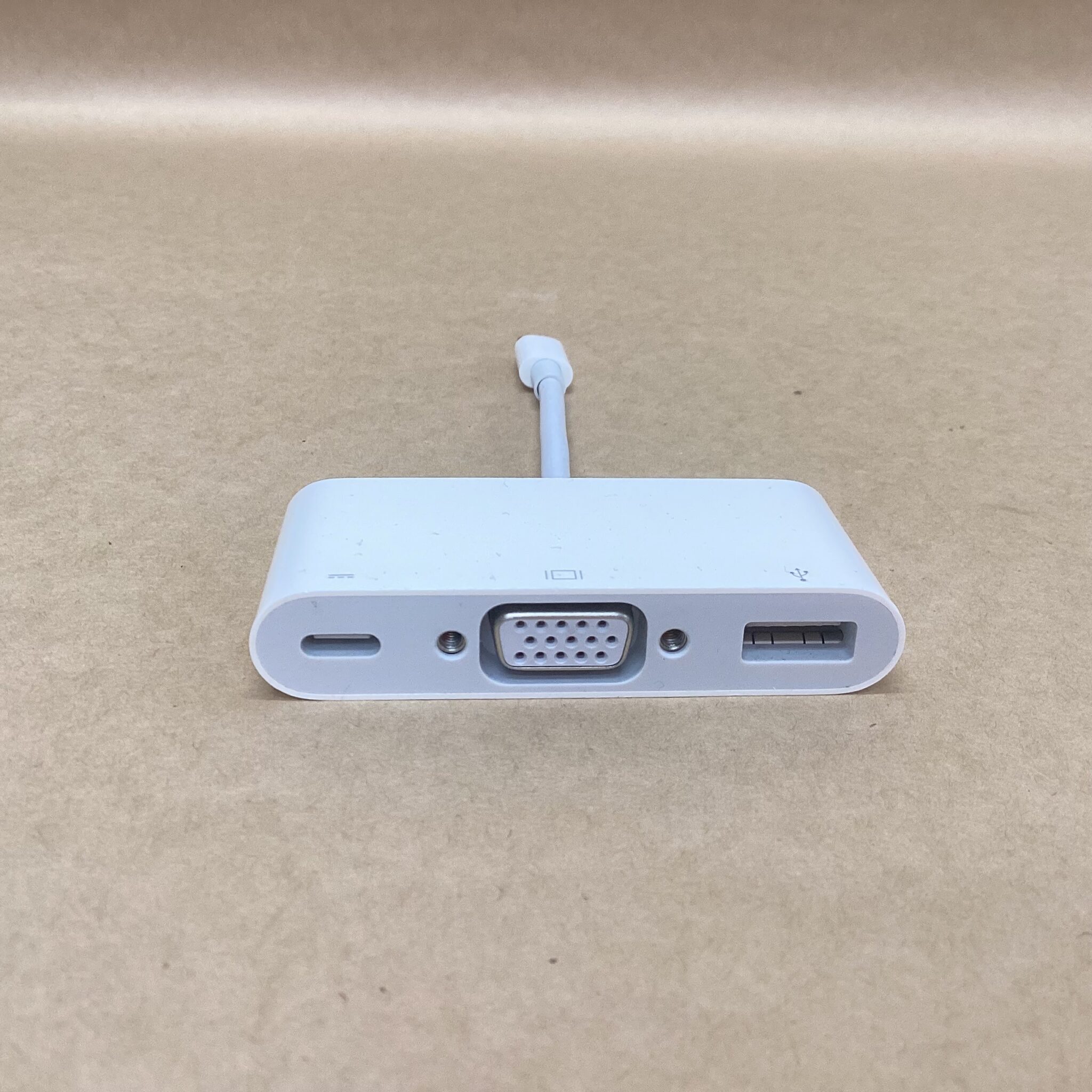 Genuine APPLE USB-C VGA Multiport Adapter A1620 – Rehan PC