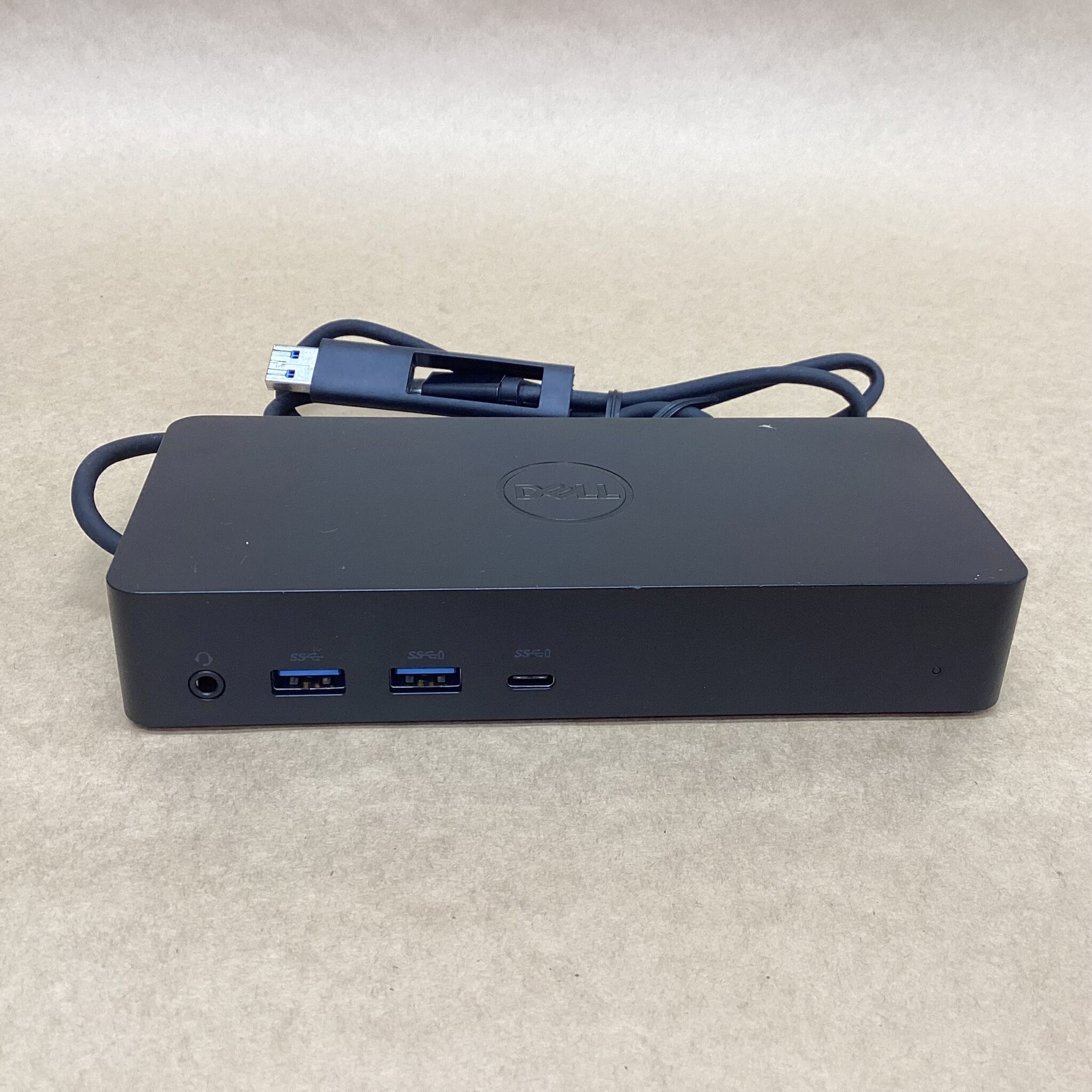 [Total of 43 units in stock] DELL Docking Station Universal Dock D6000 ...