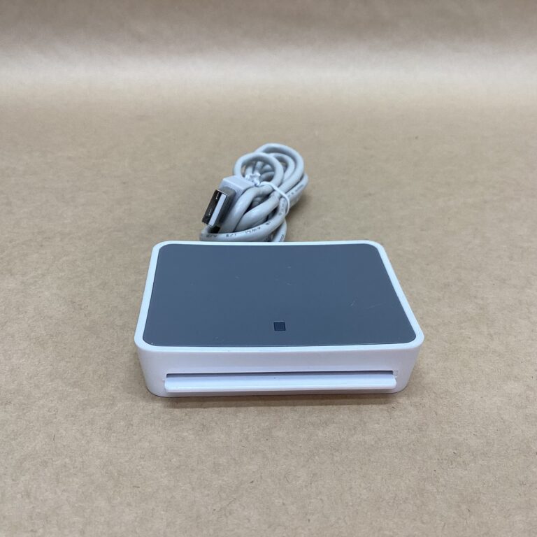 *Price per unit* [260 units in stock] IDENTIV Contact IC Card Reader ...